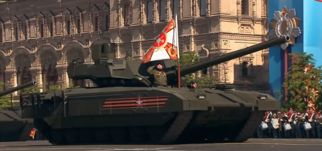 Video: Putins Superpanzer - Kommt der T-14 Armata nun doch in der ...